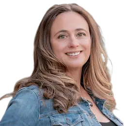 Cara Nolan | Traded Profile