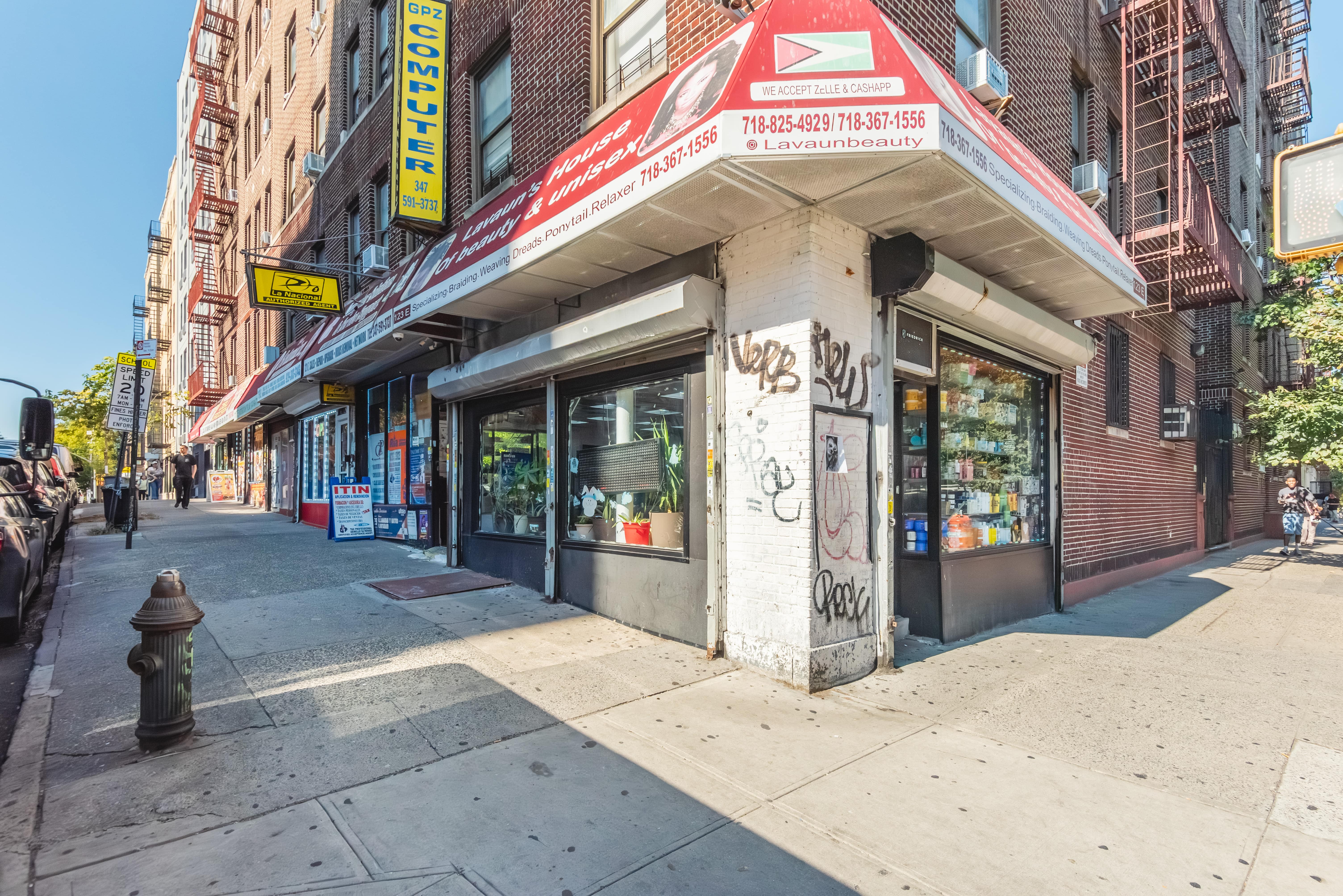 MultiFamily Property for Sale at 2377 Creston Avenue | Traded